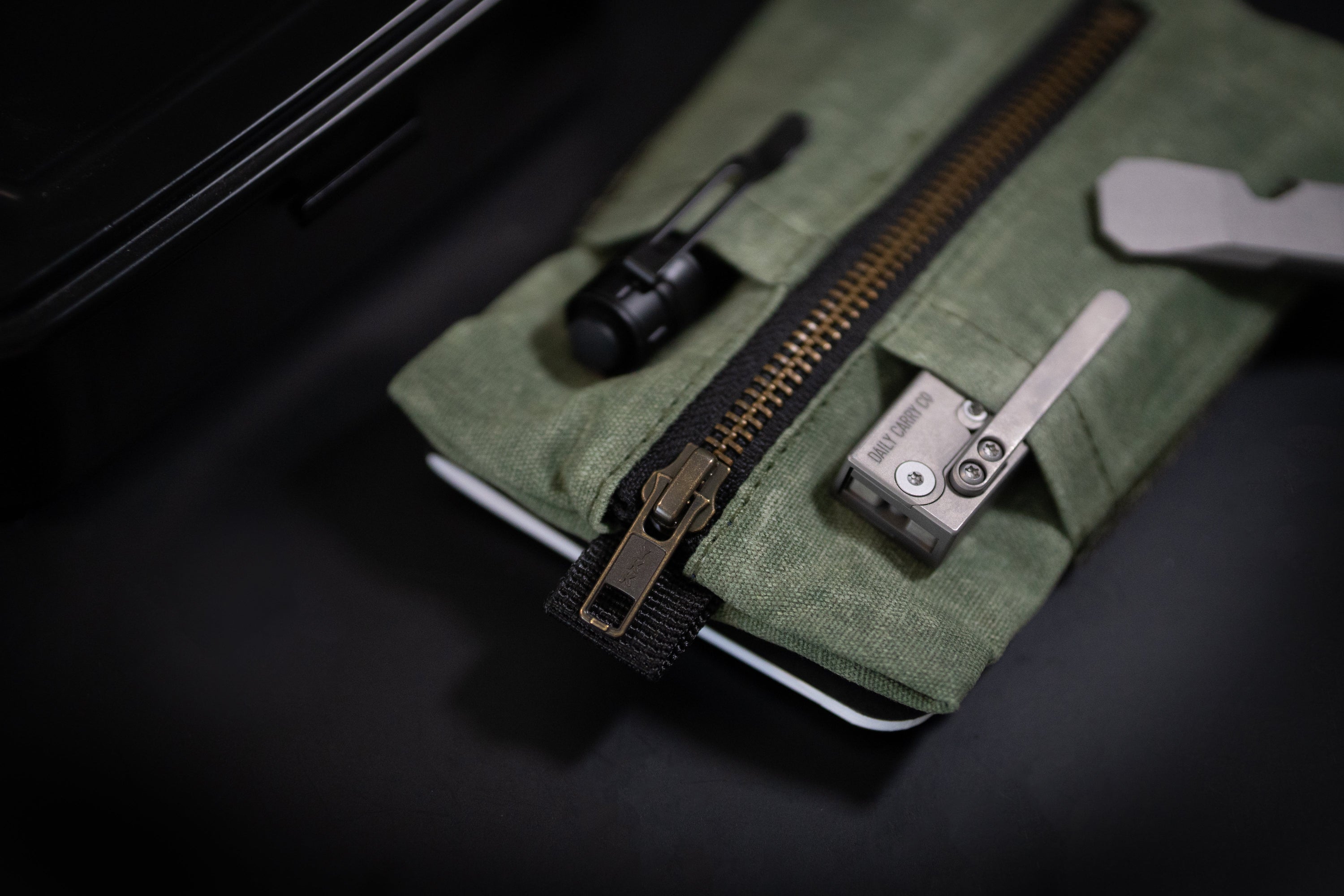 DailyCarryCo - Everyday Carry Essentials